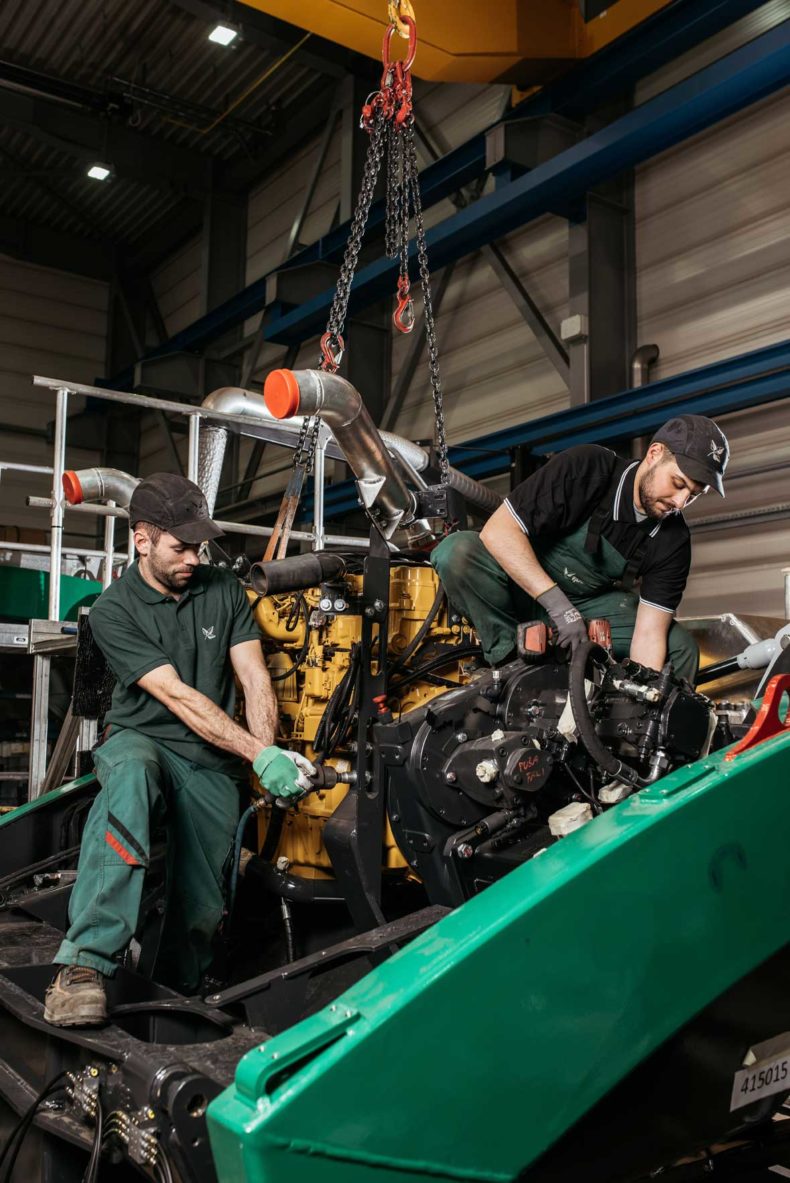 Topturn X4500 - Creative Industries Styria